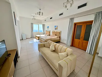 Rooms for rent in Sheikh Zayed Road - Shared Rooms rental | dubizzle