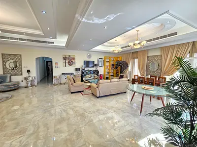 Room Villas for rent in Al Barsha - Shared Houses rental | dubizzle