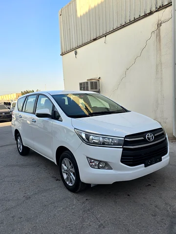 Toyota Innova for sale in Abu Dhabi | dubizzle