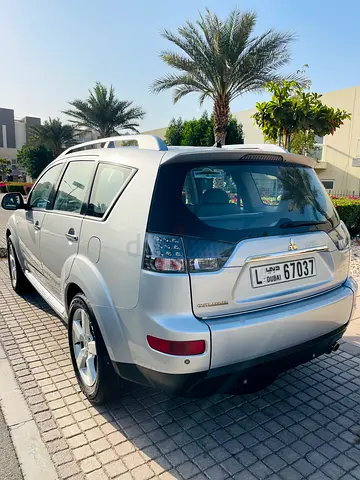 Mitsubishi Outlander for sale in Dubai | dubizzle