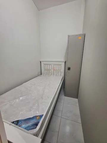 Rooms for rent in Shabiya 12 - Shared Rooms rental | dubizzle