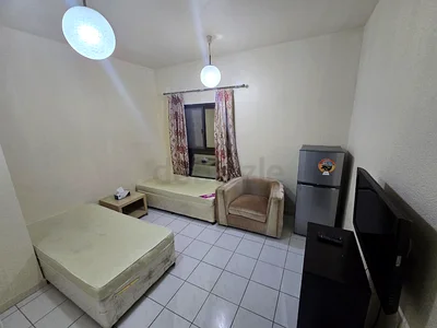 Rooms for rent in Al Muteena - Shared Rooms rental | dubizzle