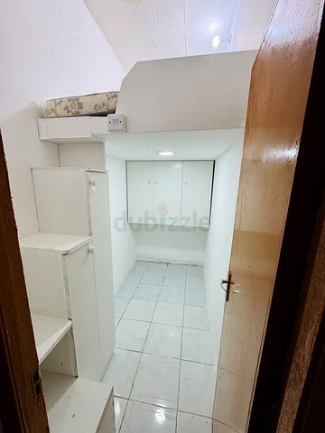 Rooms for rent in Sheikh Zayed Road - Shared Rooms rental | dubizzle