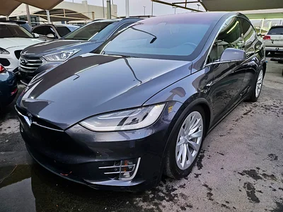 Tesla Model X With power mirrors for Sale in Sharjah | dubizzle