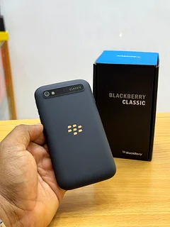 Blackberry Classic Q20 | dubizzle