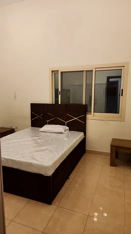 Rooms for rent in Al Karama - Shared Rooms rental | dubizzle