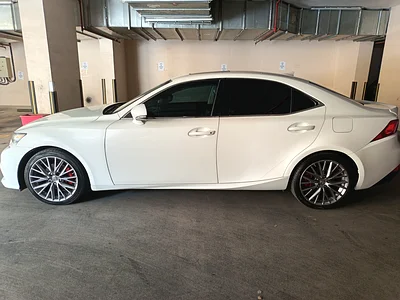 Lexus IS-Series With alarm/anti-theft system for Sale in UAE | dubizzle