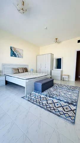 Rooms for rent in Sheikh Zayed Road - Shared Rooms rental | dubizzle
