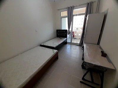 Rooms for rent in China Cluster - Shared Rooms rental | dubizzle