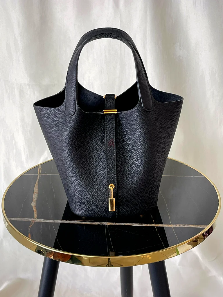 Hermes Black Tote Bag - Perfect for Everyday Style! | dubizzle