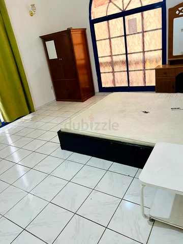 Rooms for Rent in Al Rashidiya - Partitions & Bed Spaces | dubizzle