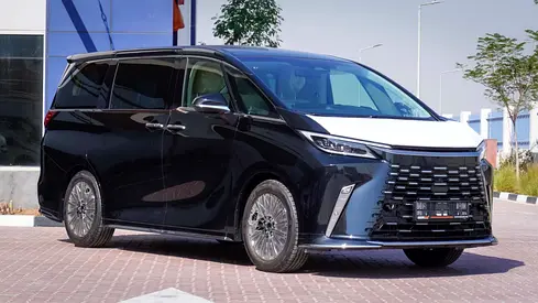 Used Lexus LM 350h With Premium Sound System for Sale in Dubai | dubizzle