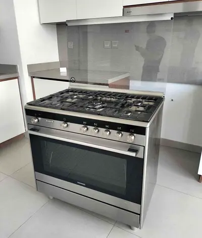 Classifieds: Siemens iQ700 Gas Cooker Electric Oven 90cm | dubizzle Dubai
