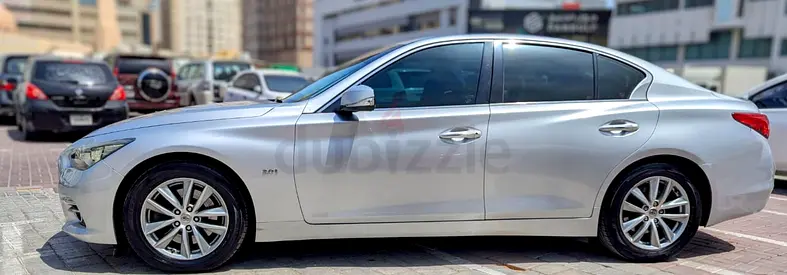Silver Infiniti Q50 for Sale in Dubai | dubizzle