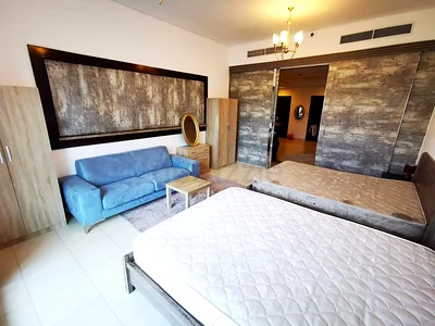 Rooms for Rent in Sheikh Zayed Road - Partitions & Bed Spaces | dubizzle