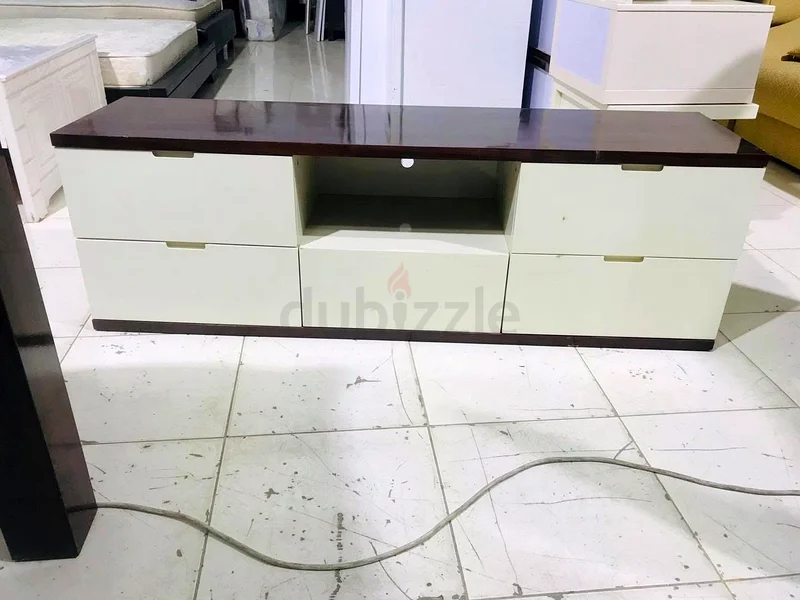 Tv table and tv unit | dubizzle