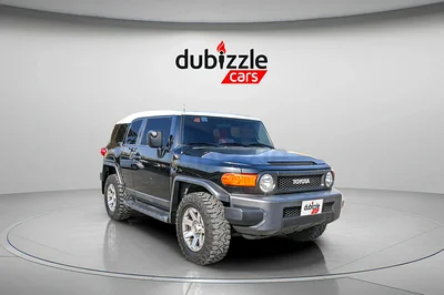 Toyota FJ Cruiser With navigation system for Sale in Dubai | dubizzle