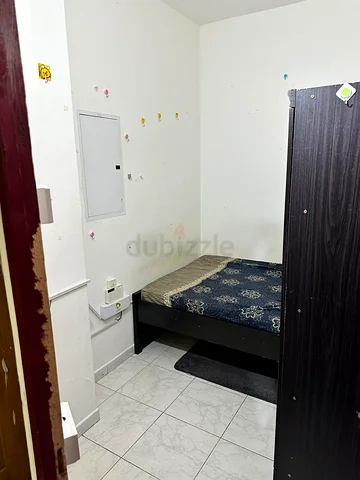 Rooms for Rent in Oud Metha - Partitions & Bed Spaces | dubizzle