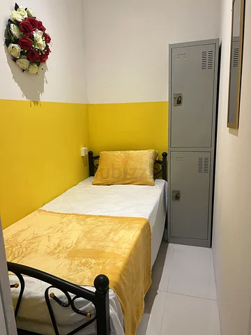 Rooms with Partition for rent in UAE | dubizzle