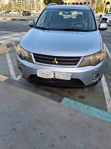 Mitsubishi Outlander With body kit for Sale in Abu Dhabi | dubizzle