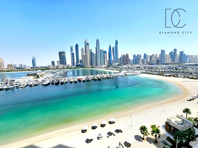 Small Apartments for sale in Dubai Harbour | dubizzle