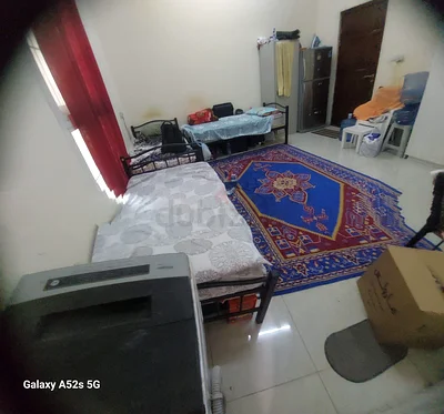 Rooms for Rent in Al Rashidiya - Partitions & Bed Spaces | dubizzle