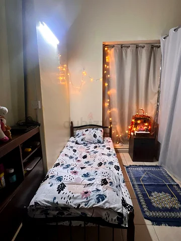 Rooms for Rent in Oud Metha - Partitions & Bed Spaces | dubizzle