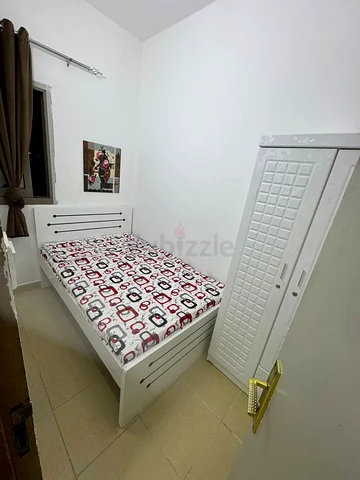 Rooms for Rent in Al Rashidiya - Partitions & Bed Spaces | dubizzle