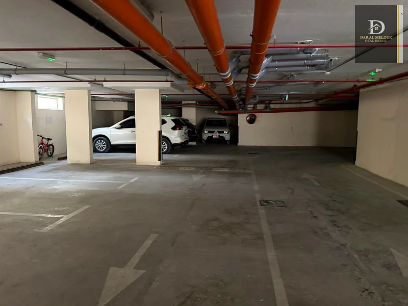 Residential Building: For Sale in Sharjah Al Manakh Area Building in a ...