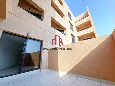 Studio Apartments for Rent in Bayt Al Rigga 01 | dubizzle