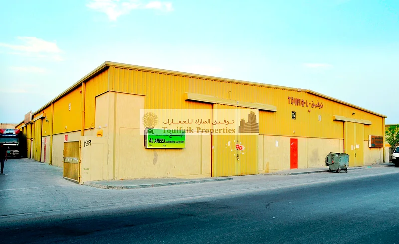 Warehouse: 🚨 INSULATED WAREHOUSE FOR RENT – Industrial Area 17, Sharjah ...