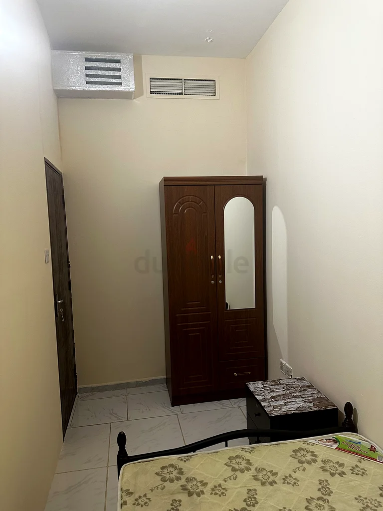 Apartment: CLEAN TIDY PARTITION NEAR SAFEER MARKET/DUBAI BUS STOP MAJAZ ...