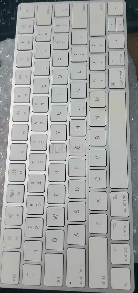 APPLE MAGIC KEYBOARD WITH NUMERIC KEYPAD MQ052LL/A | dubizzle Dubai