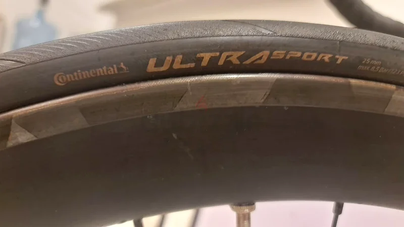 Pardus Robin SL Road bike full carbon | dubizzle