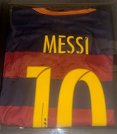 Messi signed kit Icons certificate | dubizzle