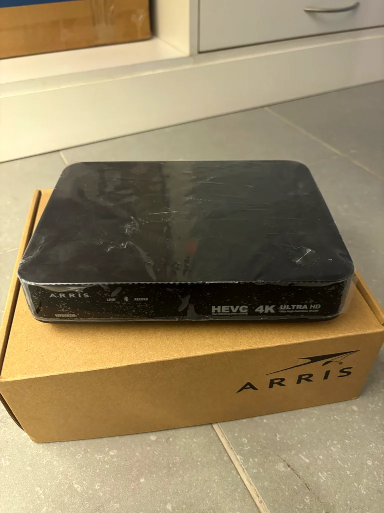 ARRIS 4K HEVC Cable Box - Your Gateway to High Definition! | دوبيزل