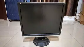 Classic 19-inch square shape Monitor for Sale | dubizzle