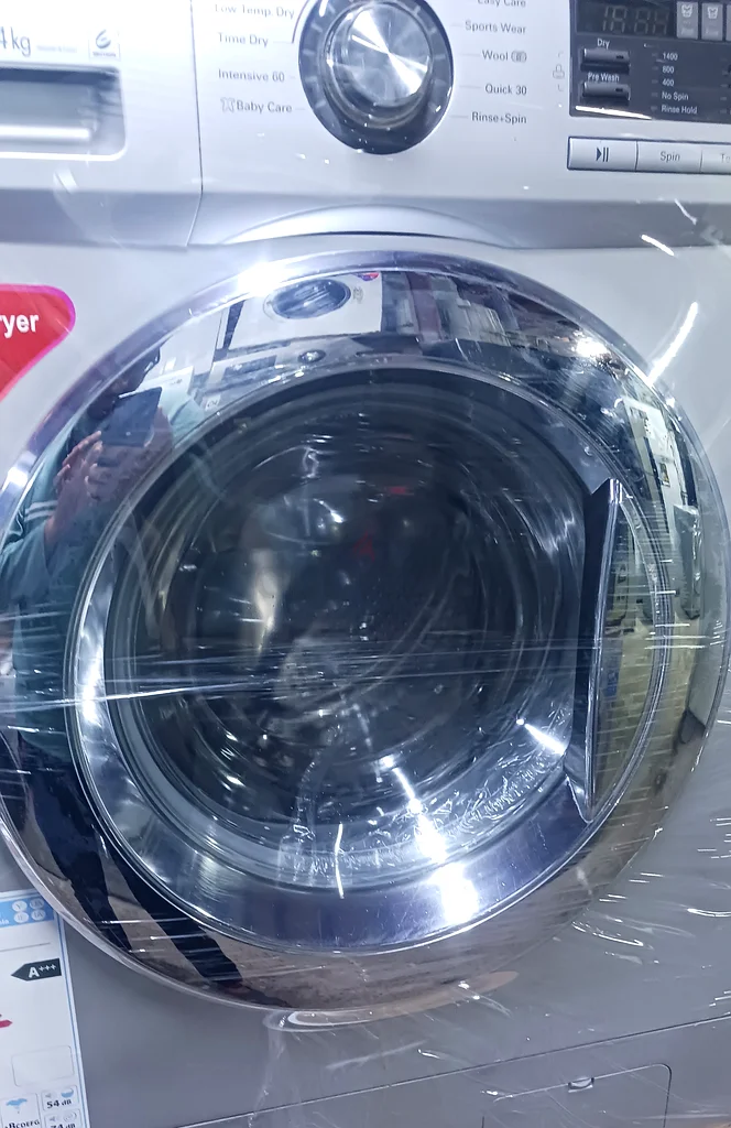 LG 2-in-1 Washer-Dryer - 8/4kg Inverter Direct Drive Perfect for Your Laundry Needs! Free ...