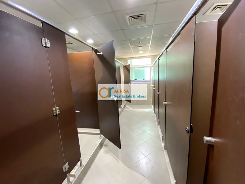 Staff Accommodation: 5, 10,25, 50 Labour Rooms Available with 10-12 ...