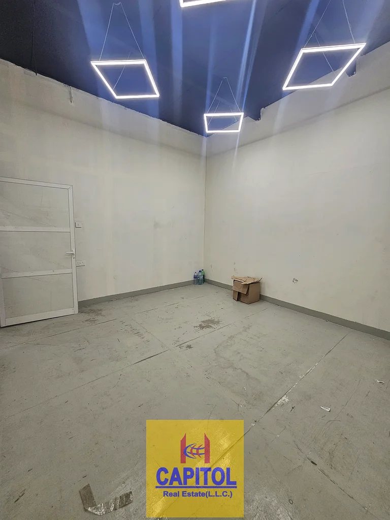 Warehouse: Small size and cheap price, Hurry up! last unit warehouse ...