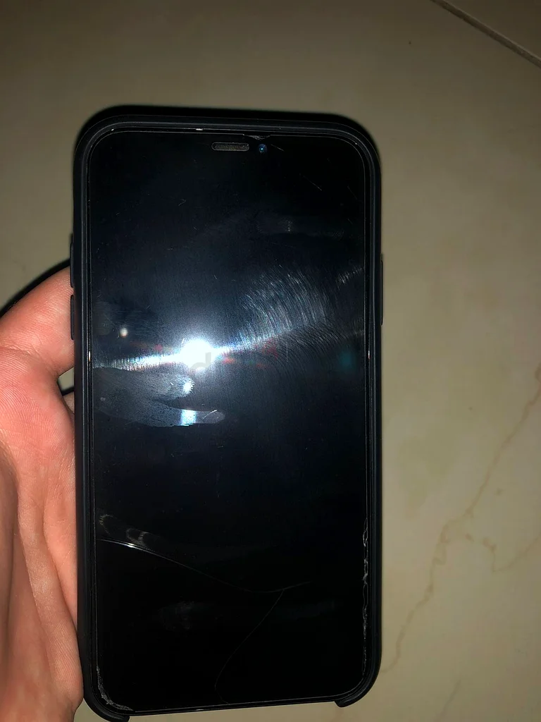 IPhone XR 128 gb 85 battery | dubizzle