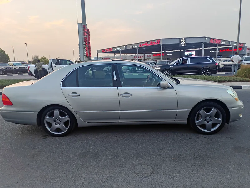 Lexus Ls430 full ultra Excellent condition | dubizzle Dubai