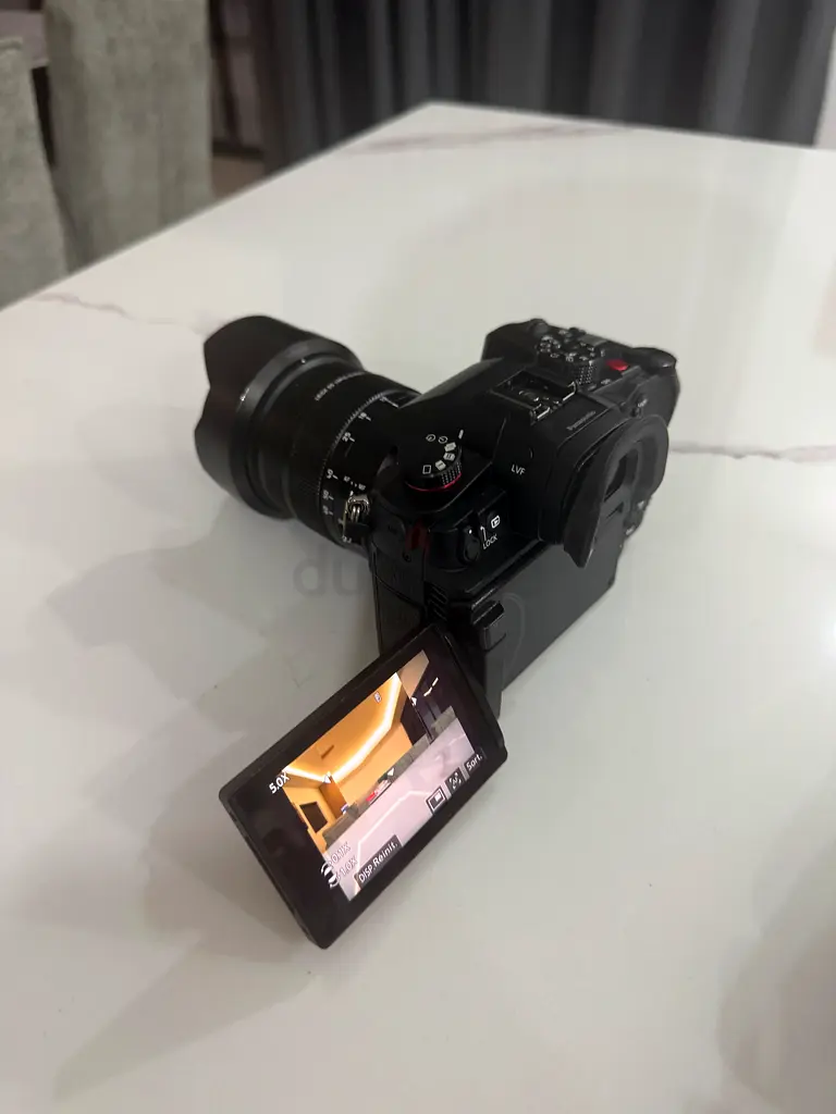 Caméra gh6 sigma 12-60 | dubizzle Dubai