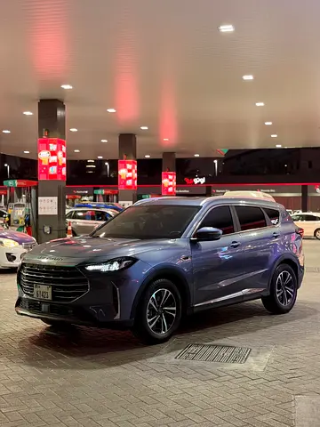 8 Seater Jetour cars for sale in Dubai | dubizzle