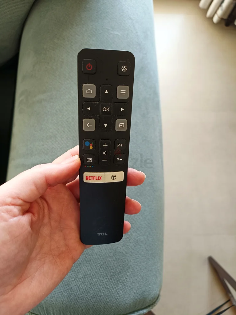 Sleek TCL Flat Panel 40 inch. TV for Sale! Perfectly working. | dubizzle