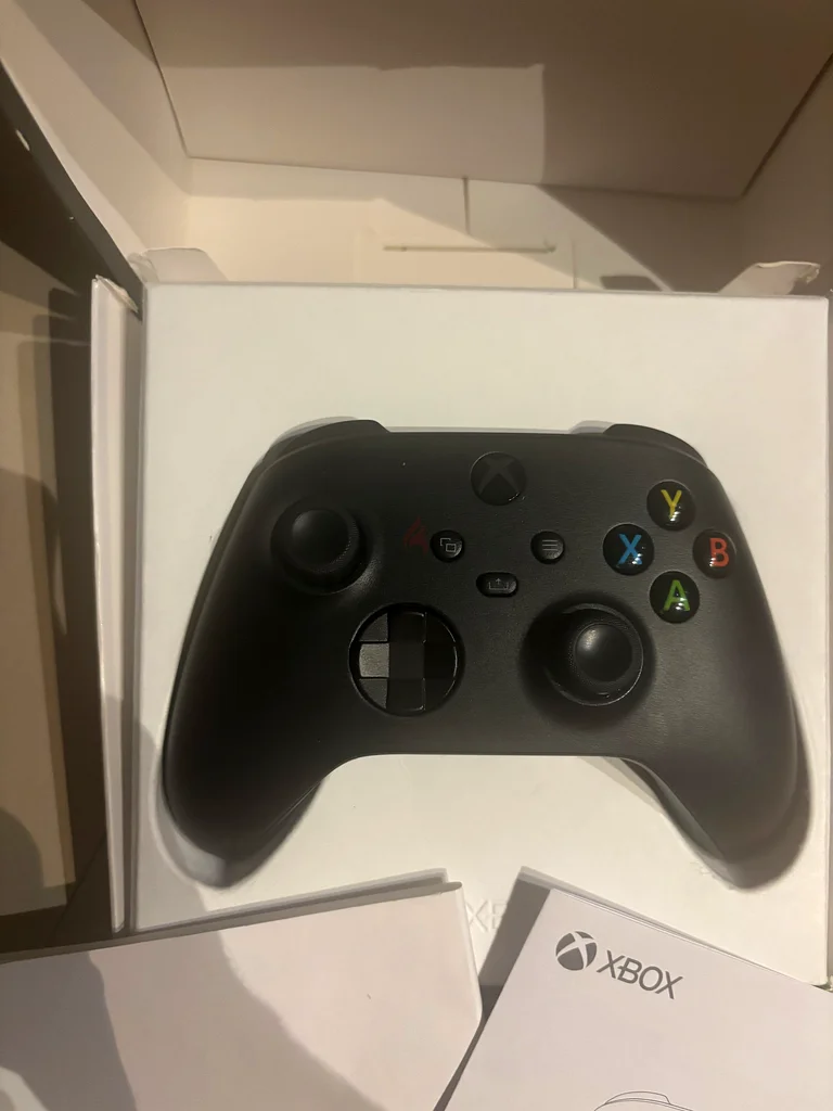 XBOX CONTROLLER CARBON BLACK | dubizzle