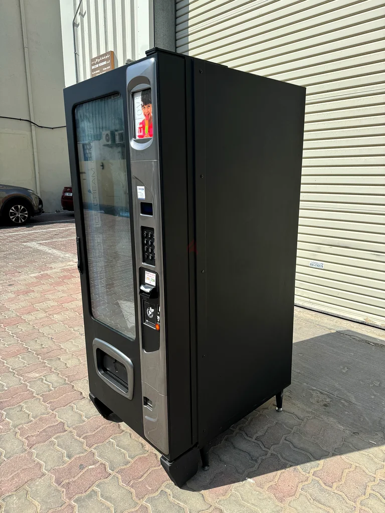 VENDING MACHINE ALPINE COMBI 3000 | dubizzle Dubai