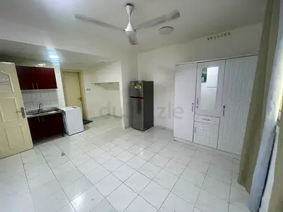 Rooms for Rent in Al Baraha - Partitions & Bed Spaces | dubizzle