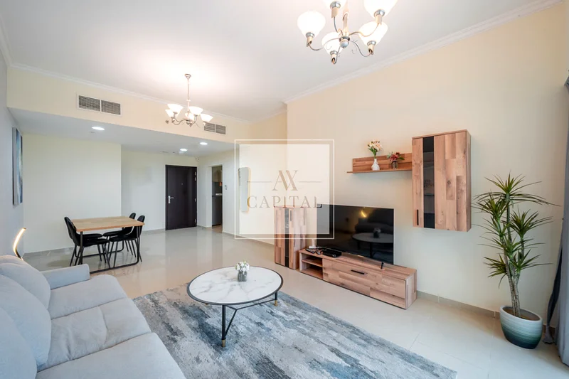 Apartment: Vacant | Semi Furnished | Next to Metro | dubizzle Dubai