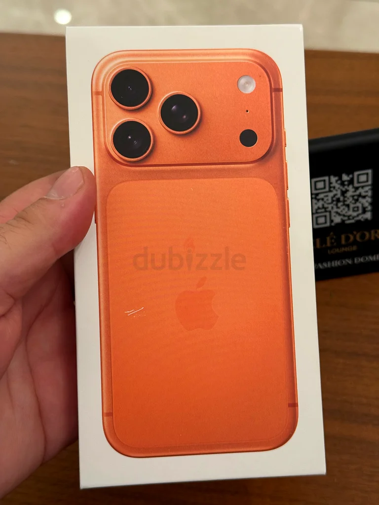 Brand new I Phone 17 Pro 1 TB UAE Apple warranty never opened new color ...